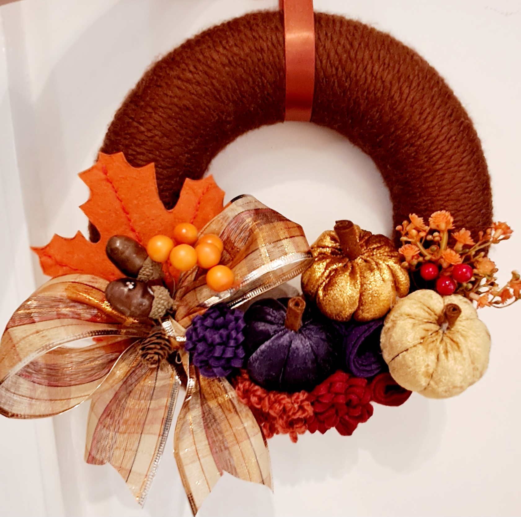 Pumpkin Fun Autumn Wreath Workshop - The Arty Crafty One